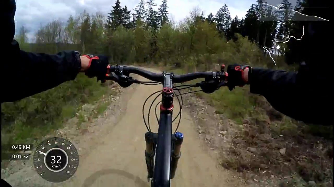 Jedovnice, černý trail Paseky - Singletrail Moravský kras (2016) - YouTube