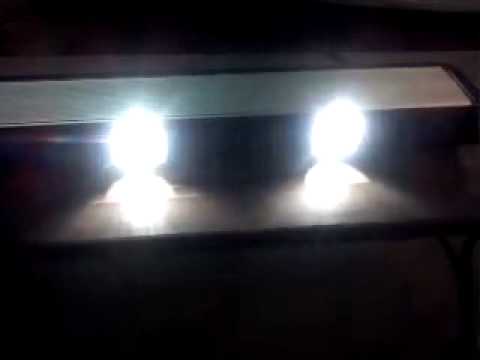 Whelen edge 9000 blue light bar - YouTube