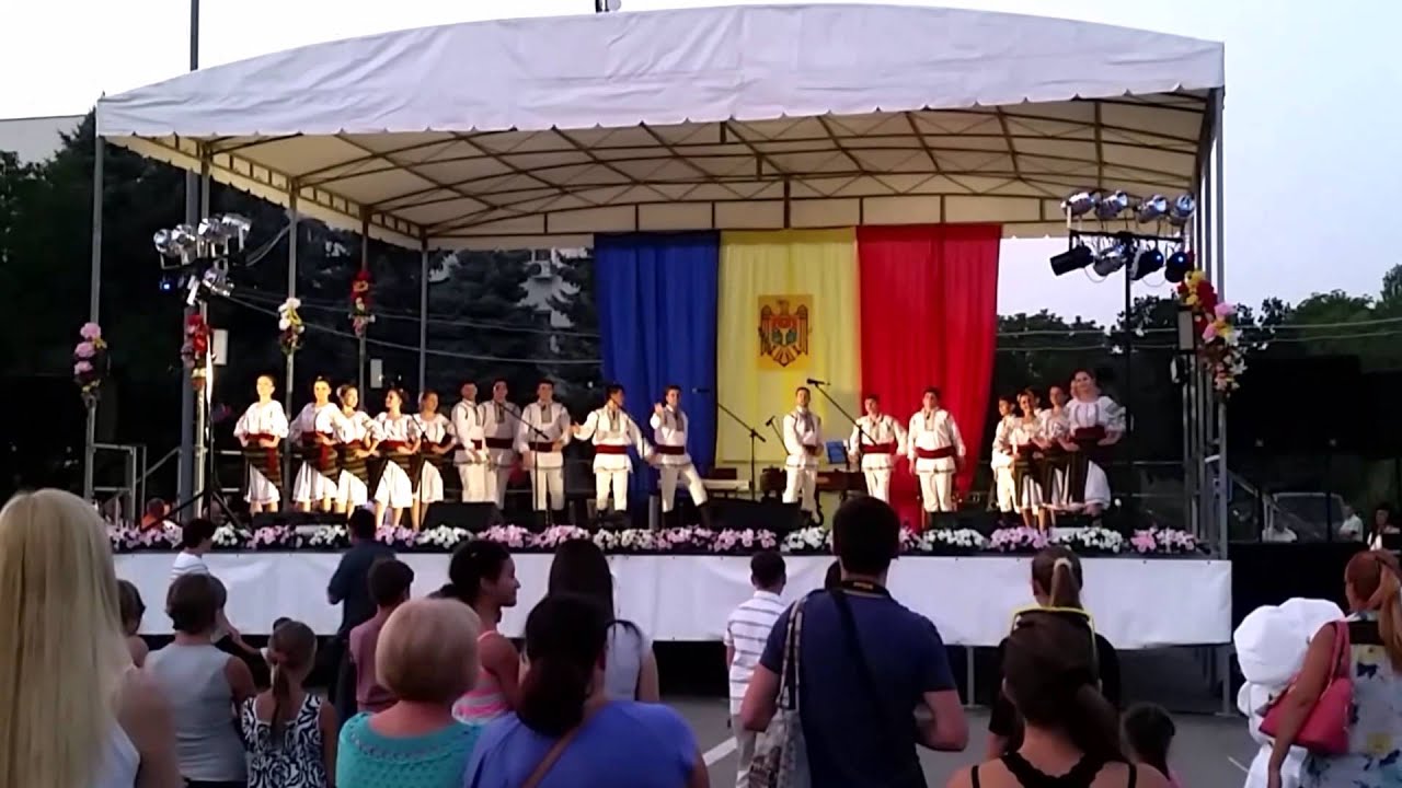 Traditional Moldovan Dancing at Independence Celebration - YouTube