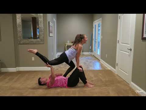 Couples yoga challenge!!!! // Maria Lopez // Maddie Ziegler
