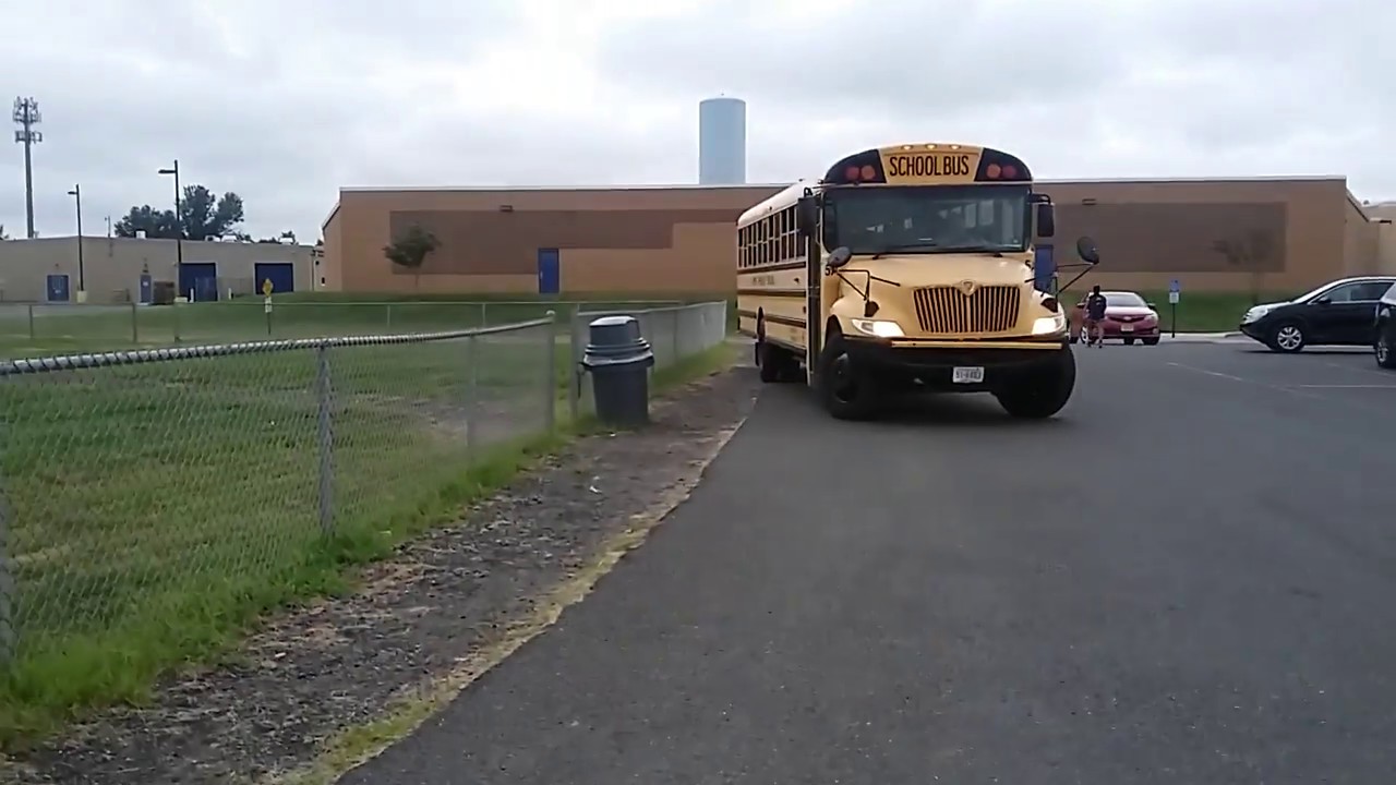 International IC CE School Bus - YouTube