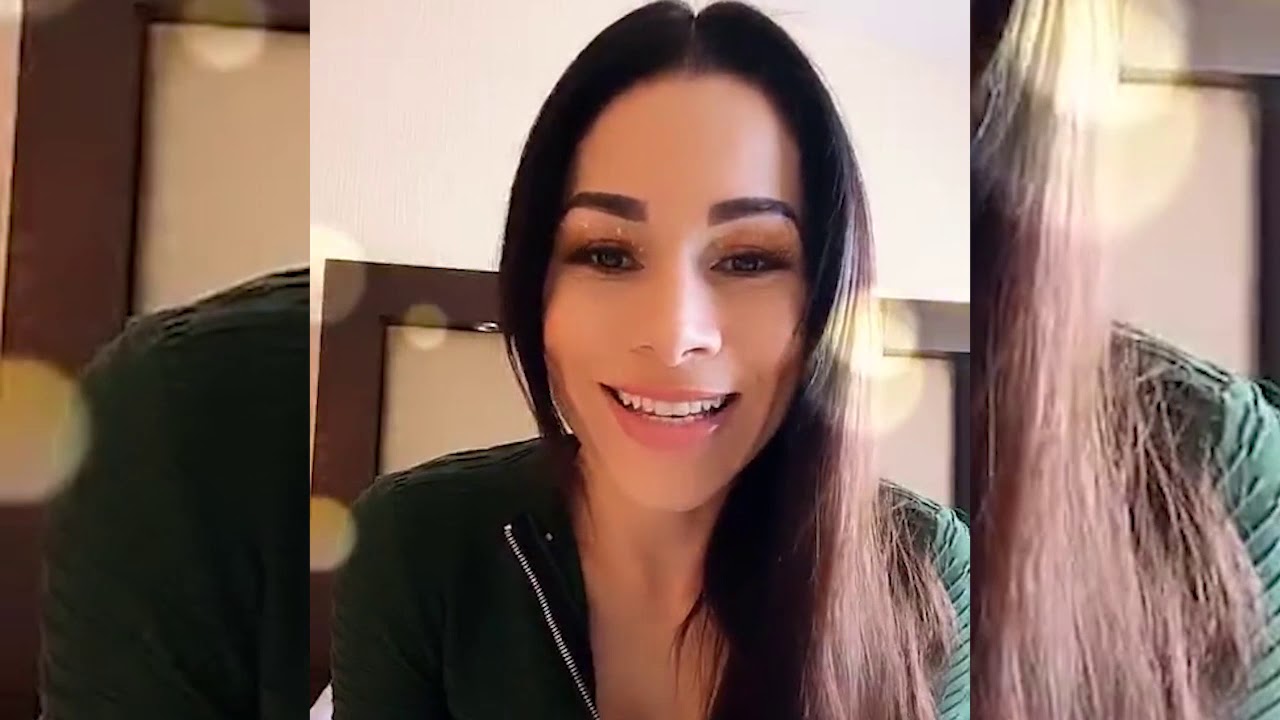 Adorable Yuliett Torres. Live Chat with Subscribers - YouTube