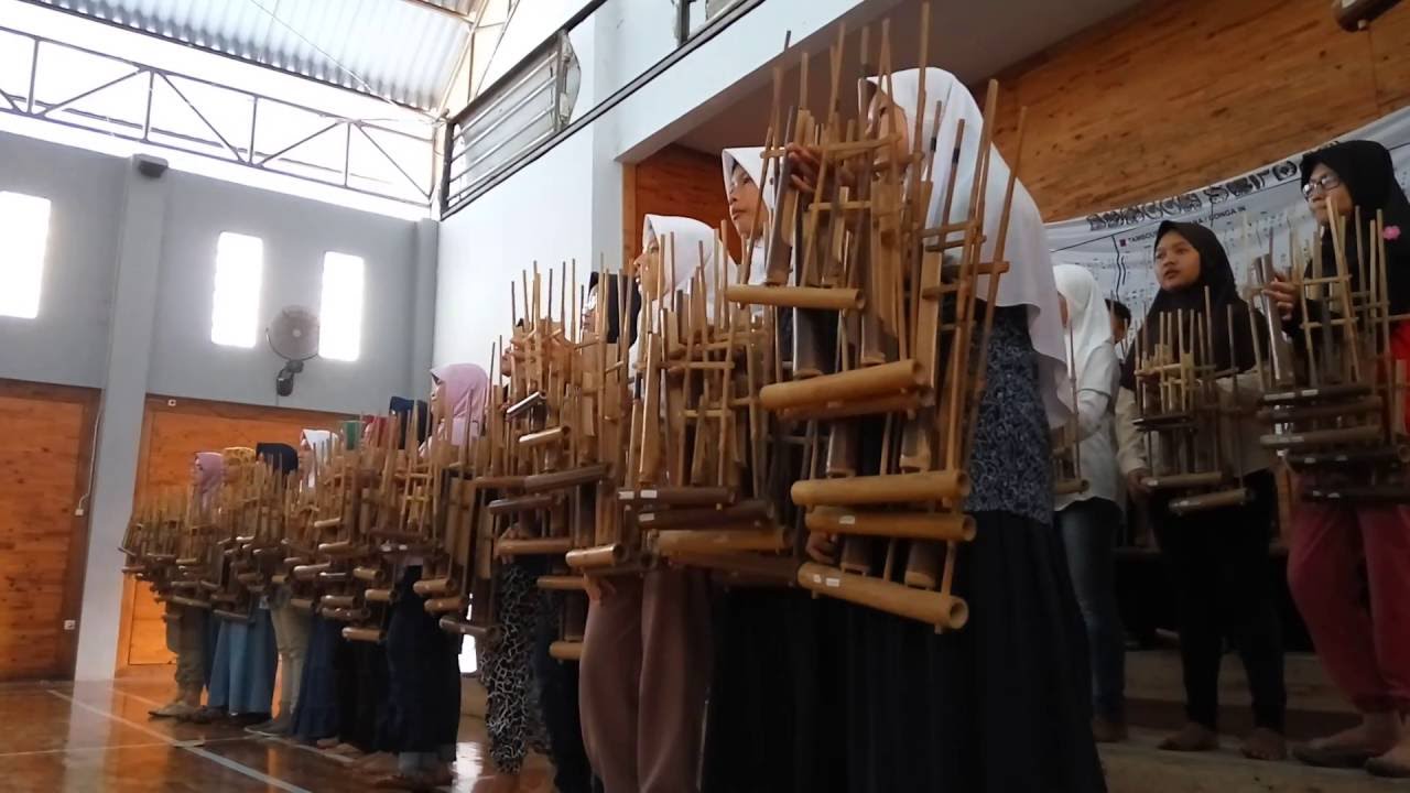 Latihan LMAP9 - Bamboo Ansamble Spensa | Angklung 1 Subang - YouTube