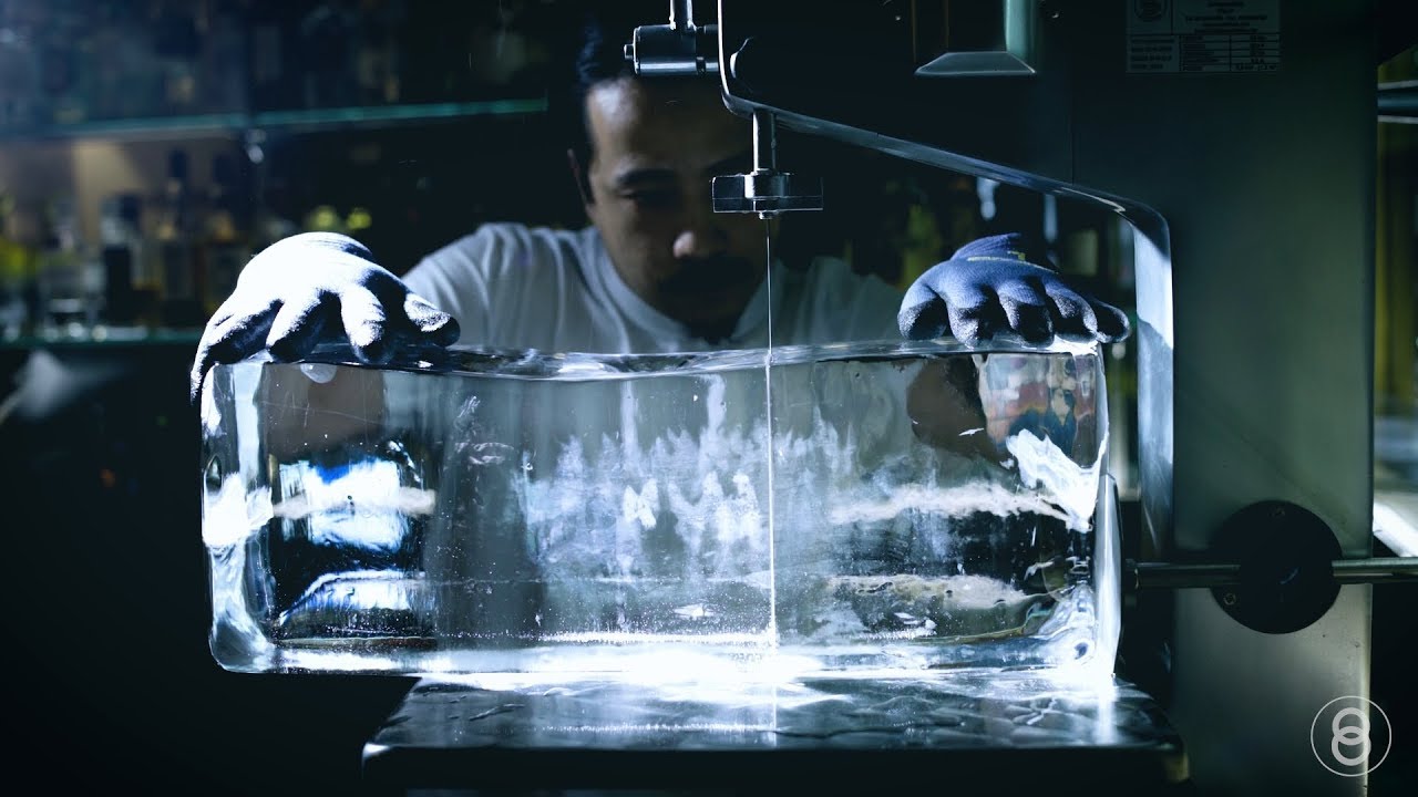 Dai Bing - Ice Bar in Hong Kong - Studio8ight Production - YouTube