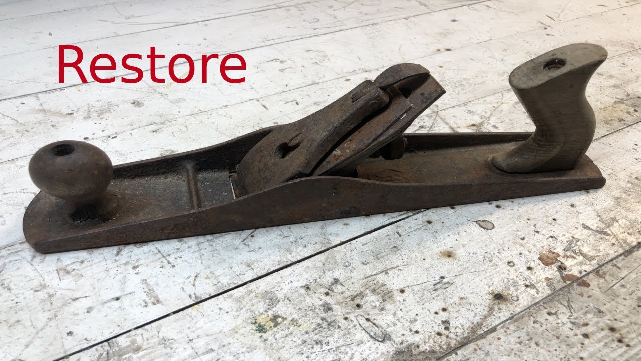 Restoration old rusty hand plane - YouTube