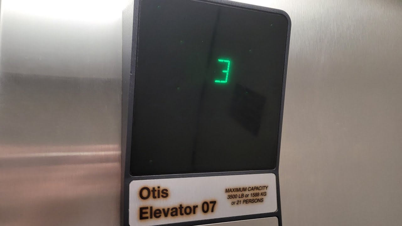 [EL] 1996 Otis Series 1 Hydraulic Elevator at an Undisclosed Building ...