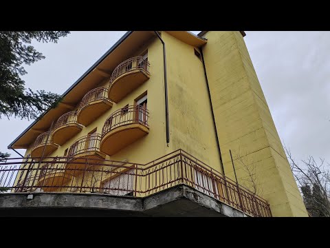 ENTRO NELL'HOTEL ABBANDONATO! DOVE TROVO IL RISTORANTE, LA HALL E TANTE STANZE STUPENDE!