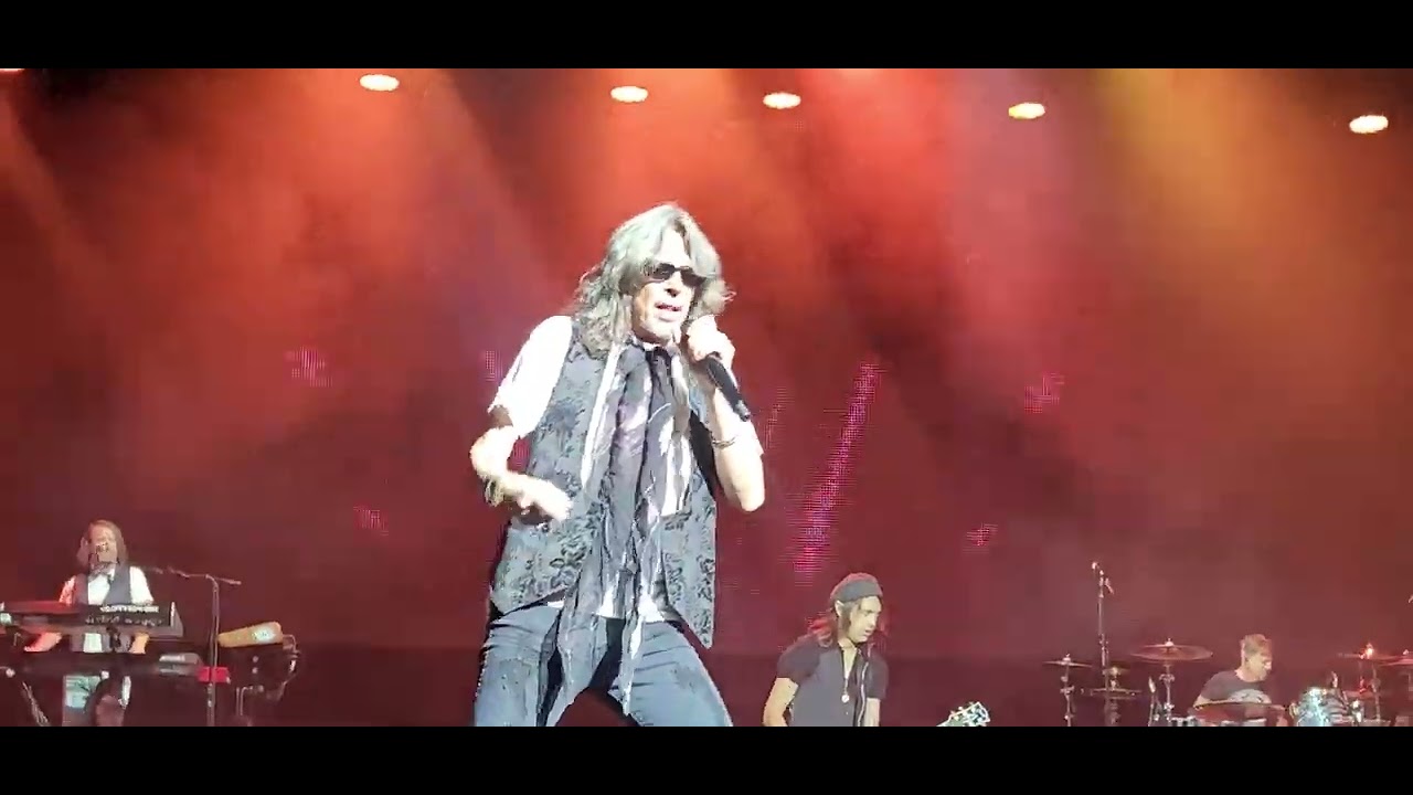 "Head Games" Foreigner 2022 - YouTube