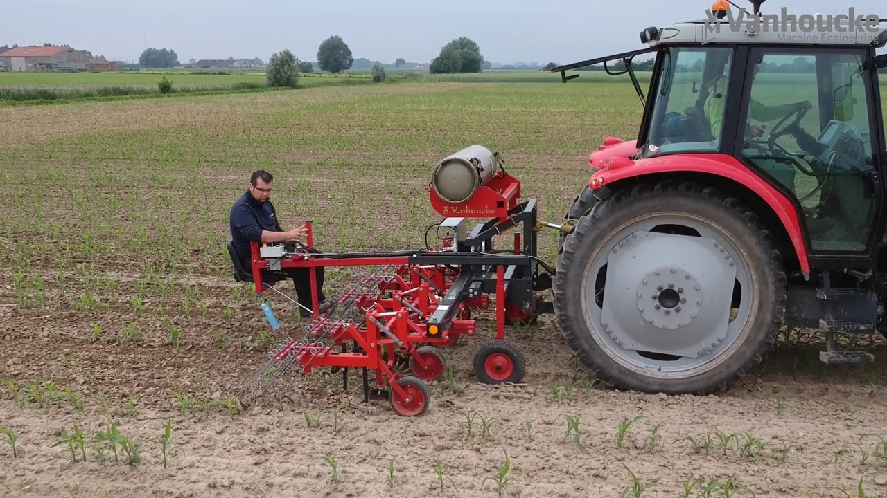 Schoffelmachine demonstratie setup - YouTube