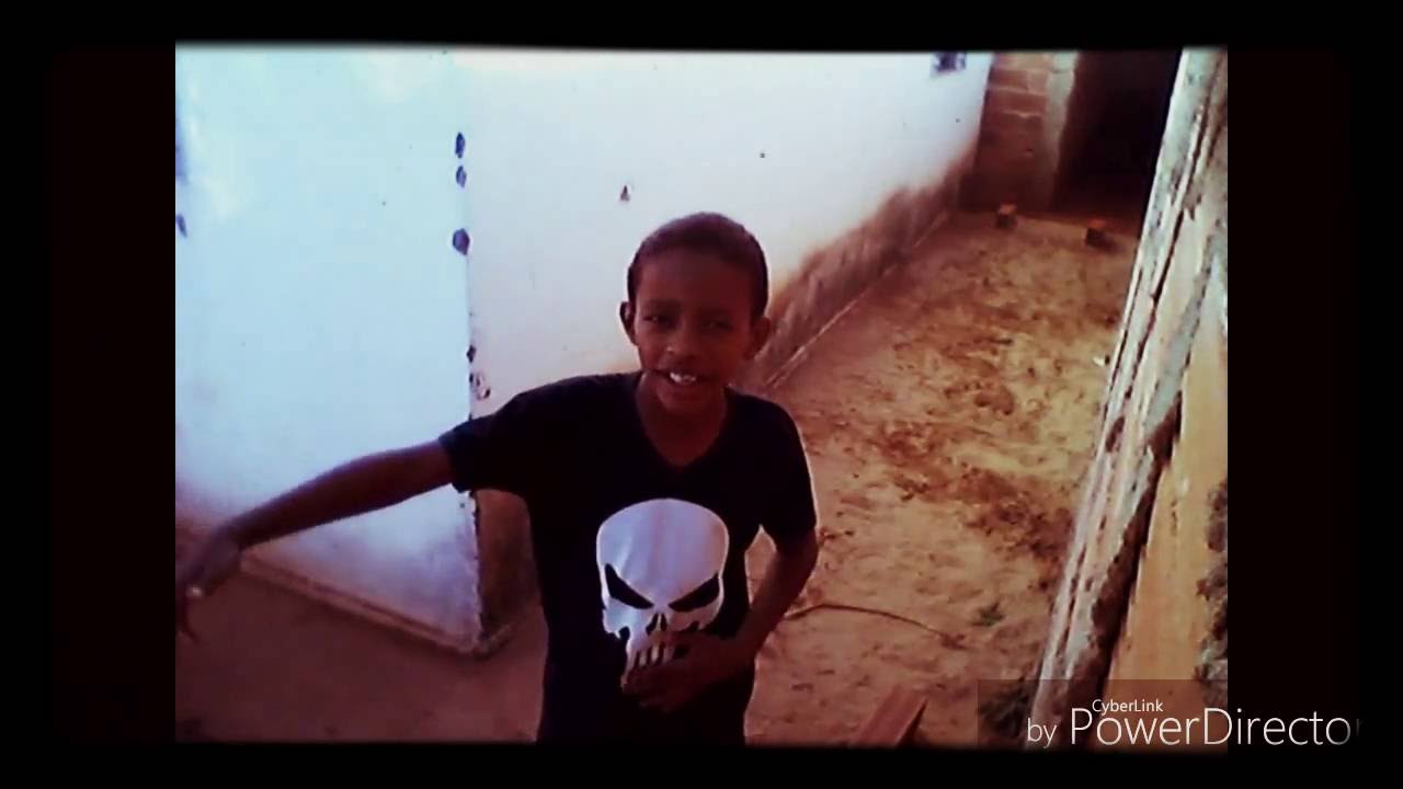 Fazendo cuecao no meu amigo - YouTube