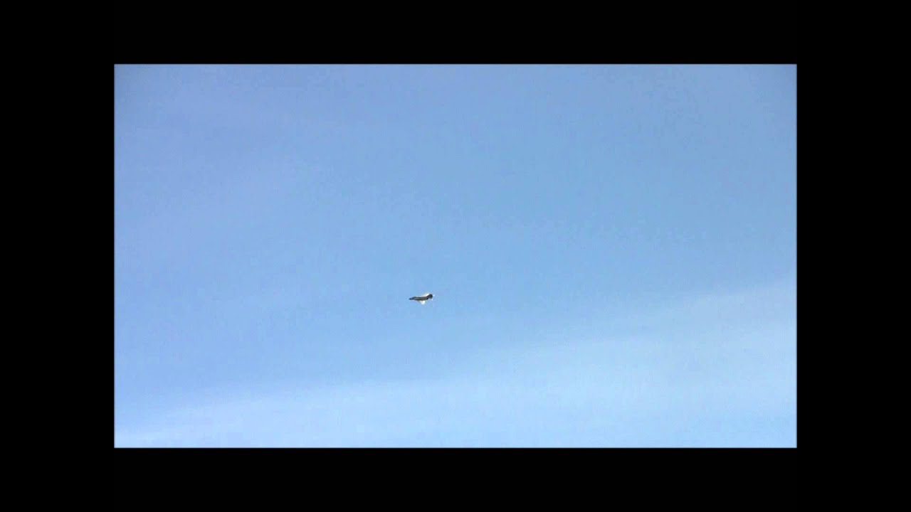f4 jolly roger twin 70mm - YouTube