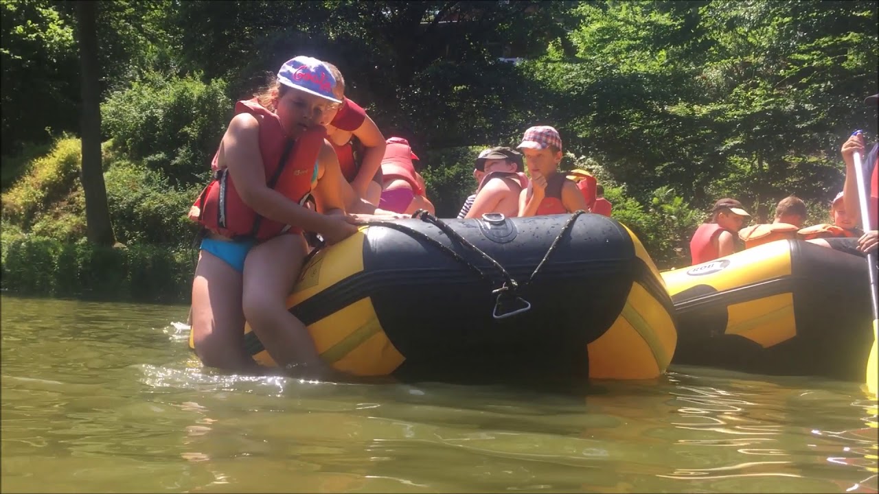 Soutředění na raftech - Mladí hasiči SHD Mrač - YouTube