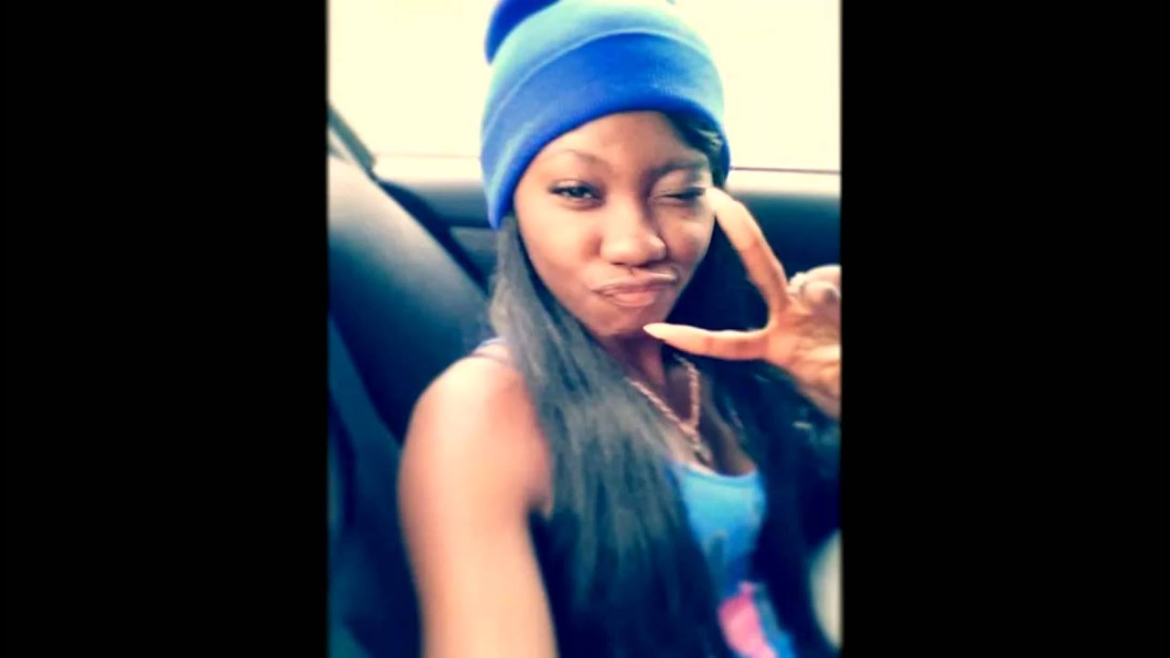 Kitty lo "Put me in your movie" - YouTube