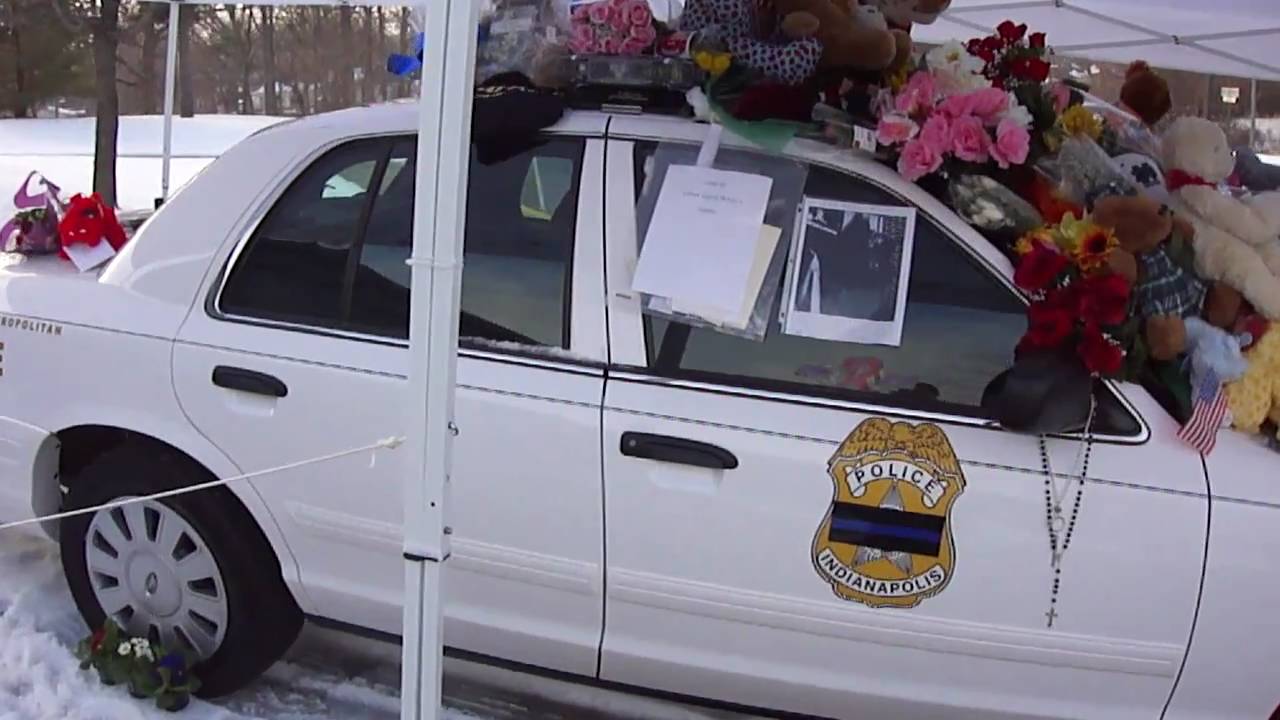 IMPD Officer David Moore memorial - YouTube