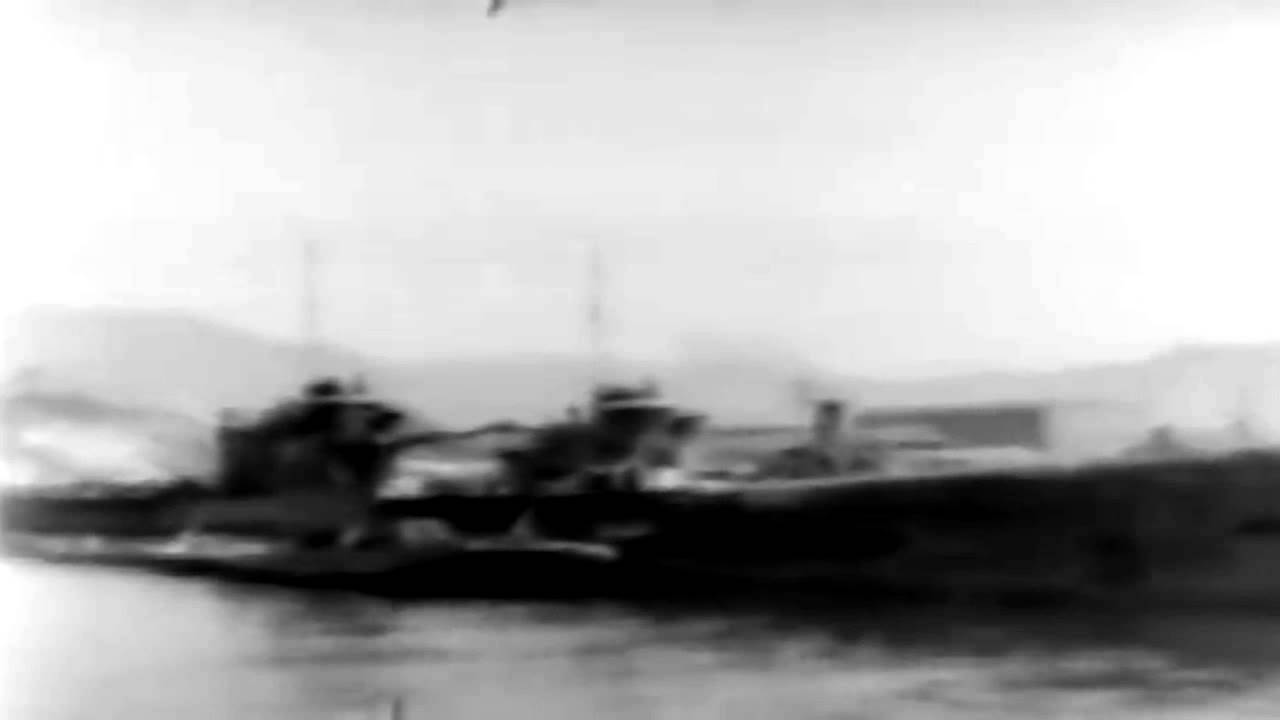 Japanese Submarines At Kure Harbor (full) - YouTube