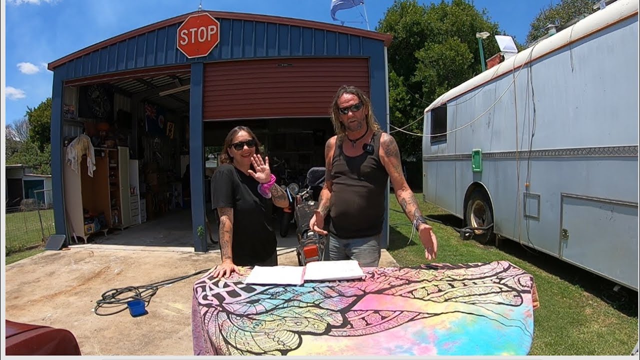 T J & Soul & Viv Mail Call.... Hippy Trev & Lainie.... - YouTube