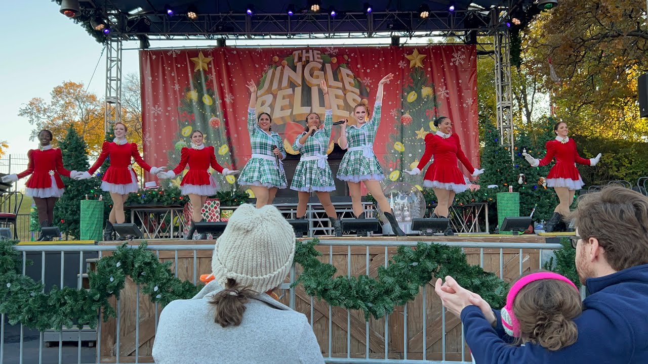The Jingle Belles | Six Flags Over Texas | 11/27/22 | Full Show - YouTube