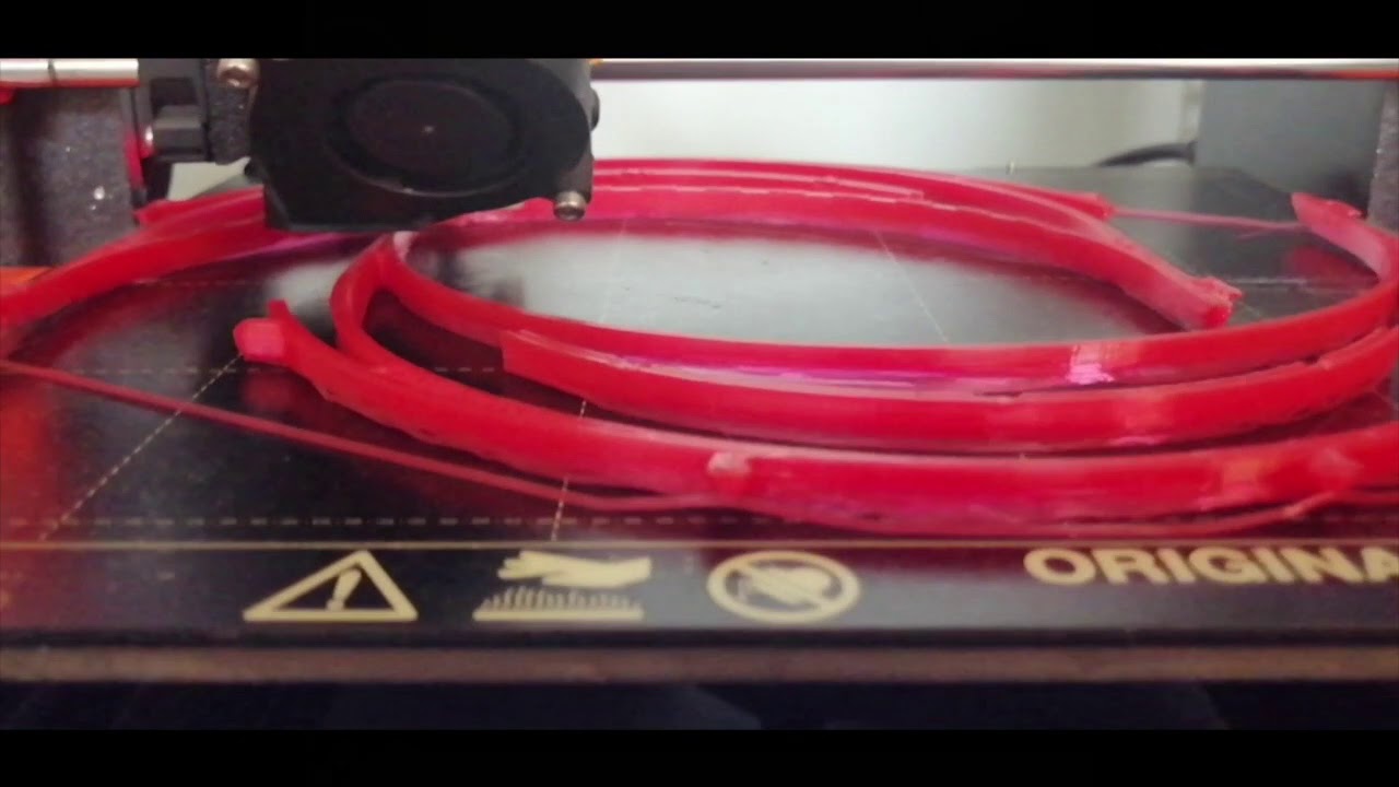 Izrada dijelova za vizire na 3D printeru - YouTube