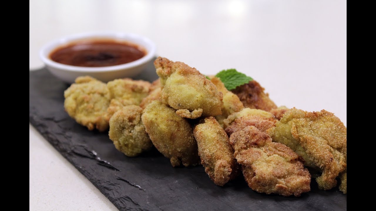 Malwani Chicken Rawa Fry | Sanjeev Kapoor Khazana - YouTube