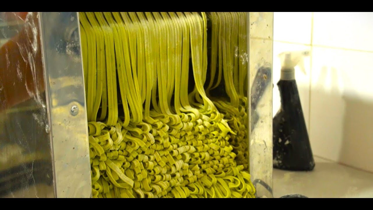 DELICIOUS HOMEMADE ARGENTINIAN PASTA 🍝 - YouTube