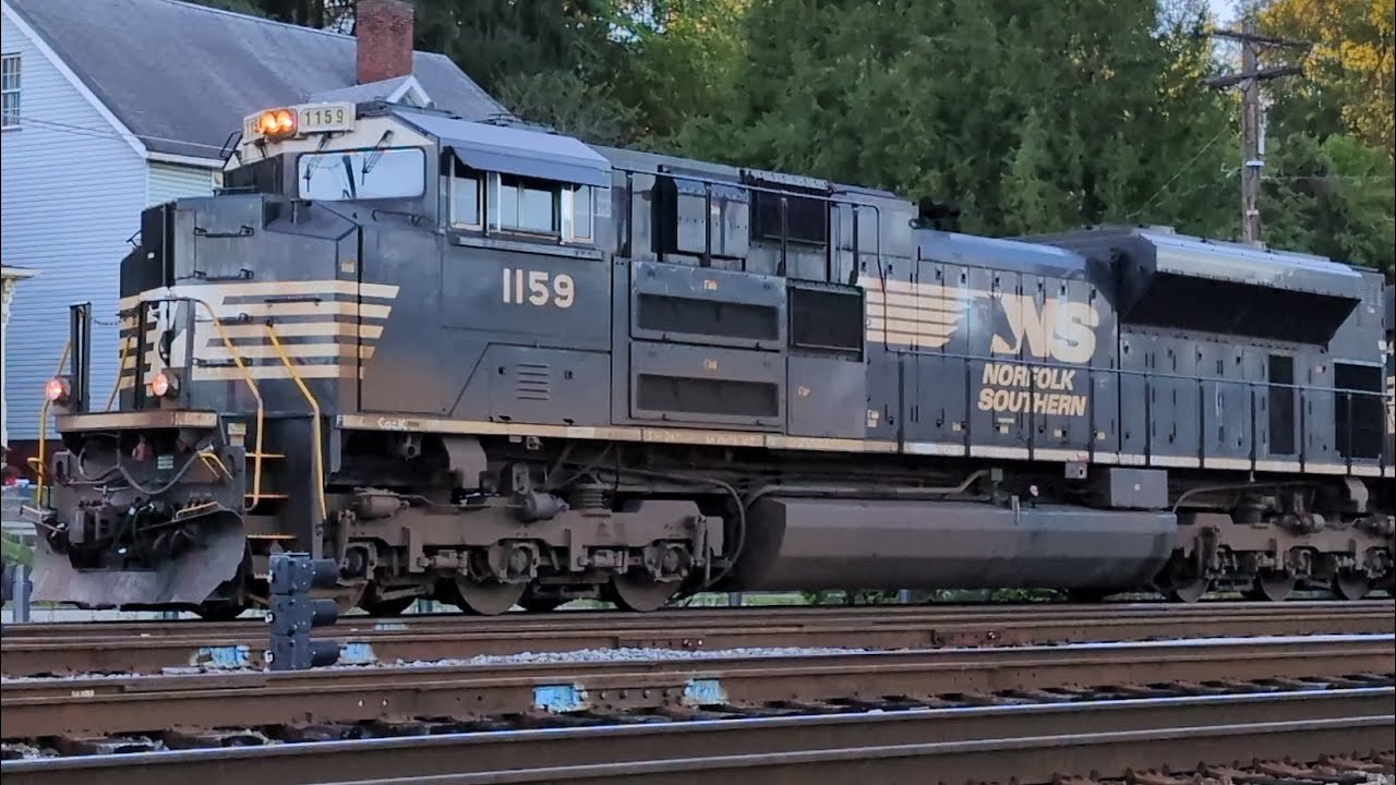 NS 1159 Leads Through West Brownsville Yard - YouTube