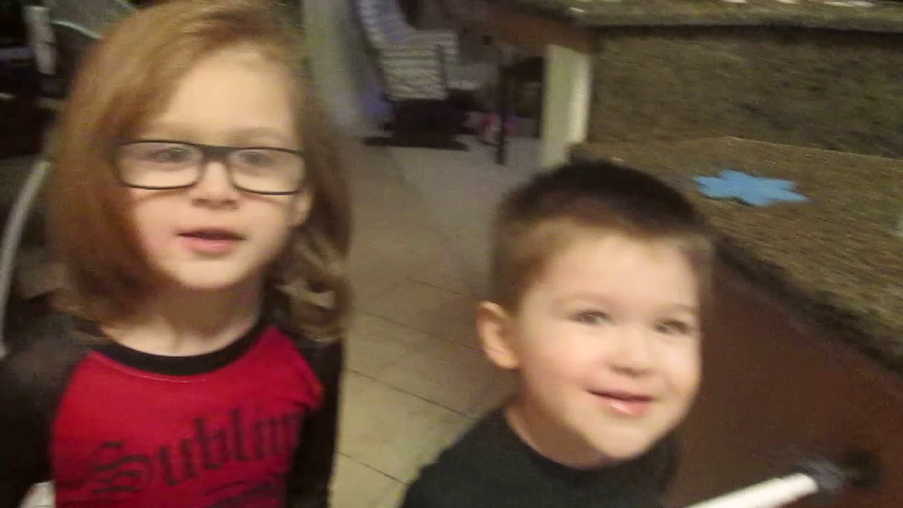 Alex and Elliot discuss Christmas (2017 12 21) - YouTube