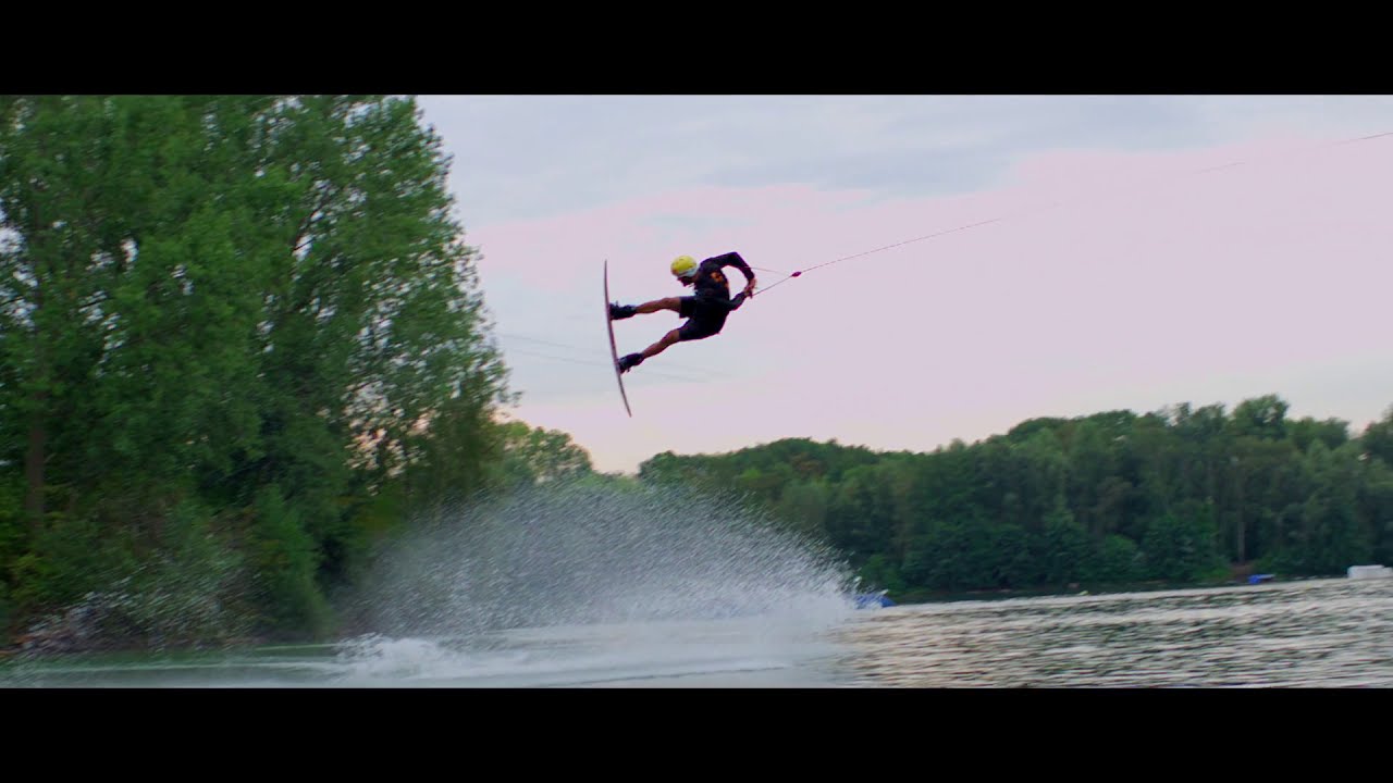Sinalco x Max Milde - Jump of the Month August - YouTube