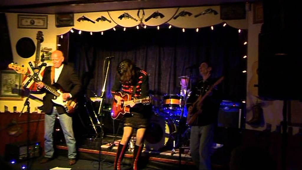 dancing dog saloon kent 12 nicki gillis and 2 more bottles of wine ...