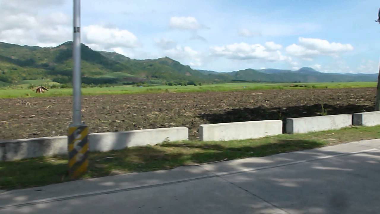 P1090074 Road between Bais city and Tanjay City - YouTube