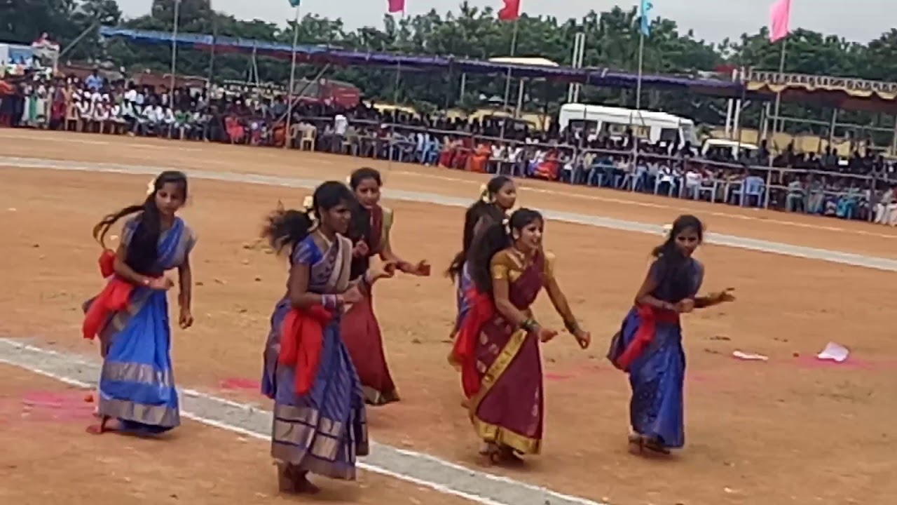 KGBV flock dance at mulugu - YouTube