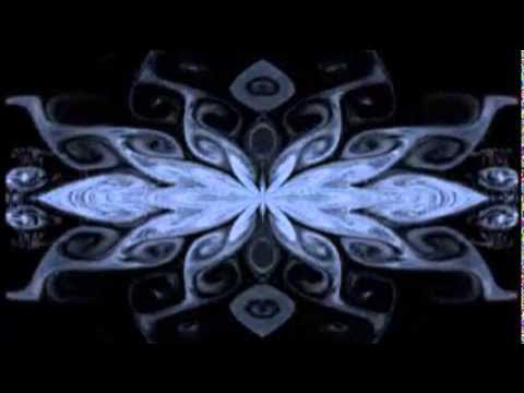 睡眠用BGM DNA修復、ストレス解消、免疫力UP、528Hz Healing Music , Yoga Music , Sleep Music - YouTube Music