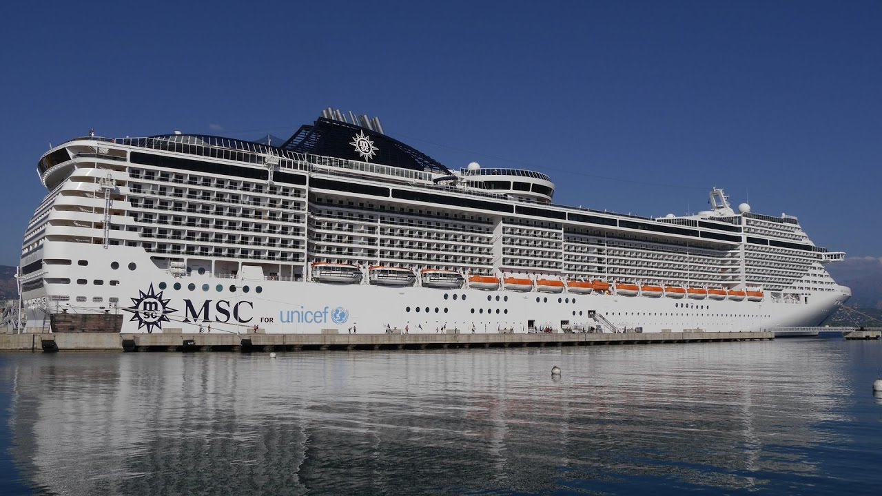 MSC Fantasia inside and outside - YouTube