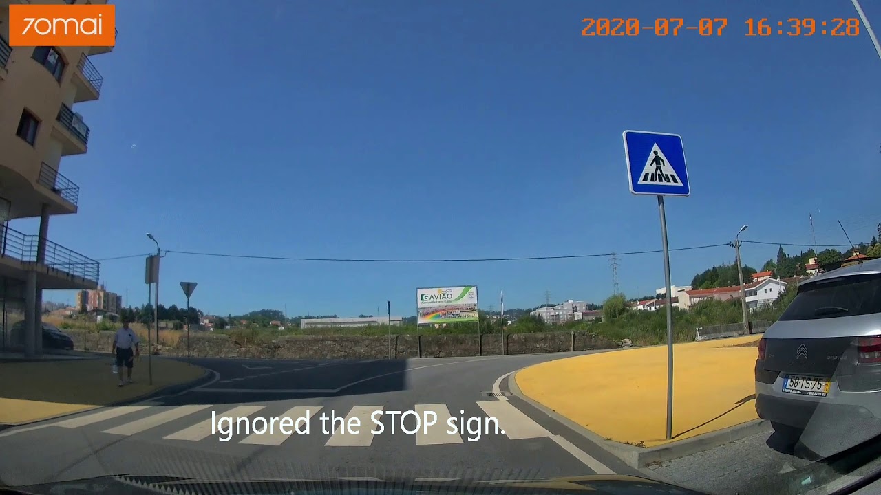 Ignoring STOP sign - YouTube