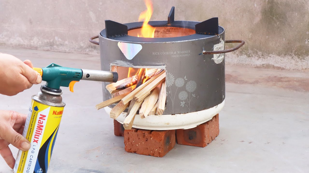 Creative wood stove / DIY wood stove from old rice cooker - YouTube