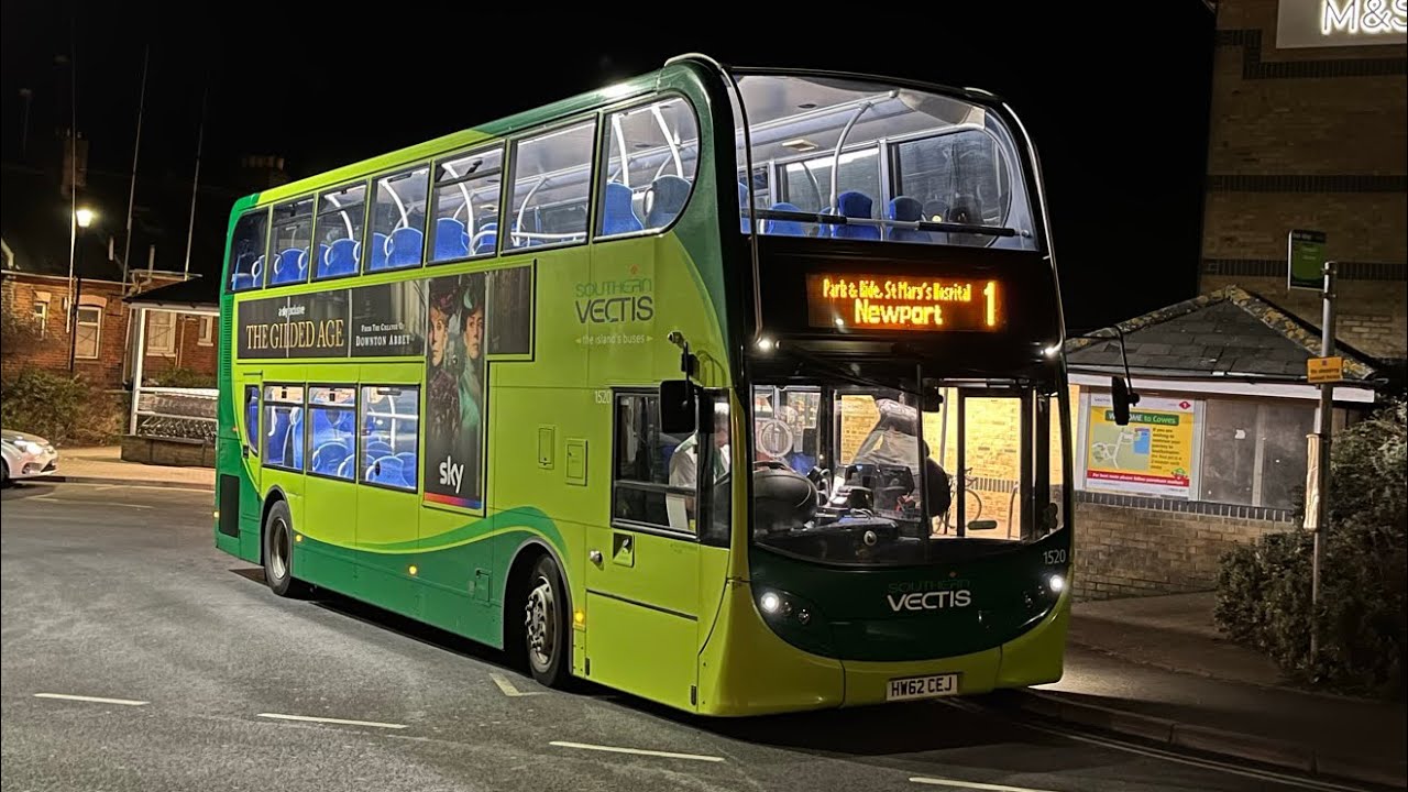 Southern Vectis 1520 HW62 CEJ ADL Enviro 400 - YouTube