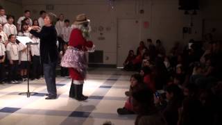 RAW VIDEO: El Centro school celebrates Christmas with concert
