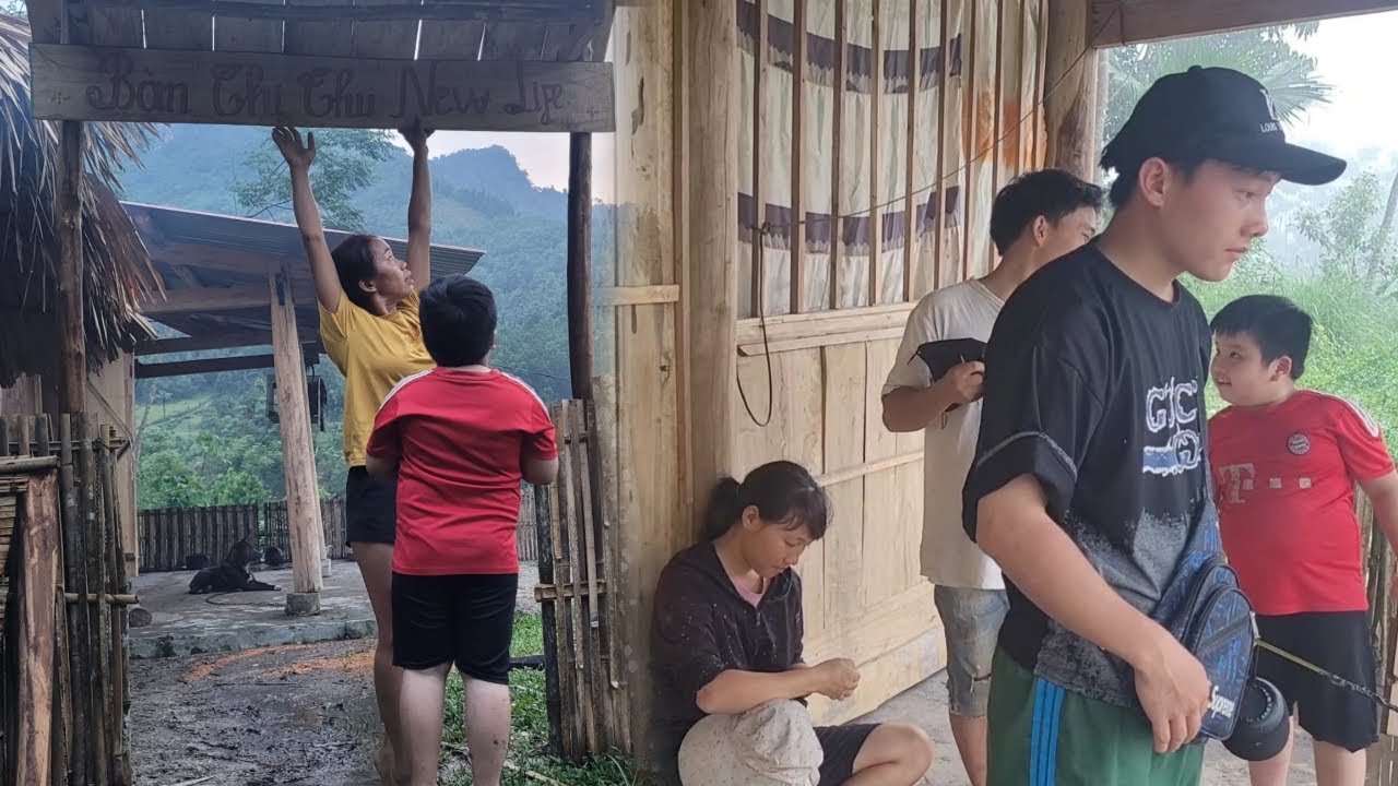 The rain was terribly heavy and some strangers came to take shelter ...