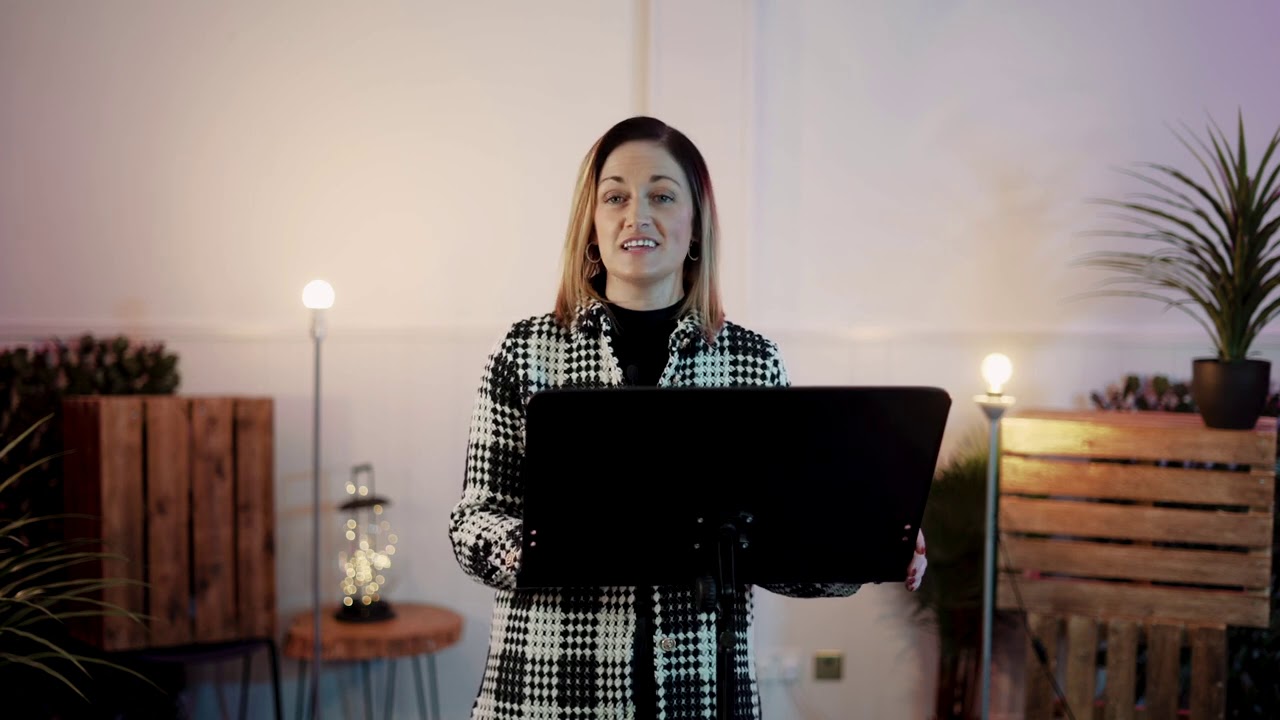 Central Church Online // Ep 44 - Julie Innes: Be still and move forward ...