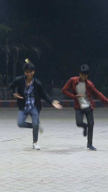 Sariya dila de color ke#youtubeshorts#dancevideo - YouTube