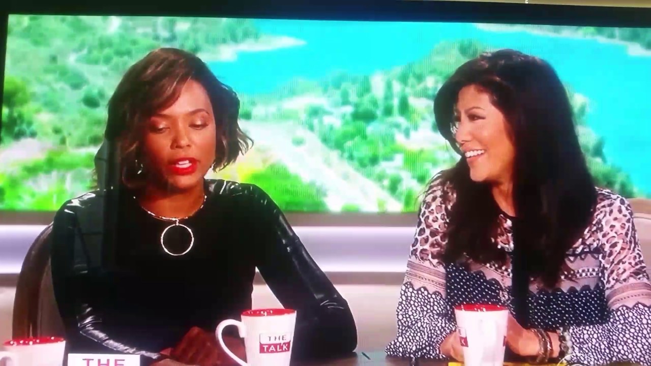 Aisha Tyler gives props to dads - YouTube