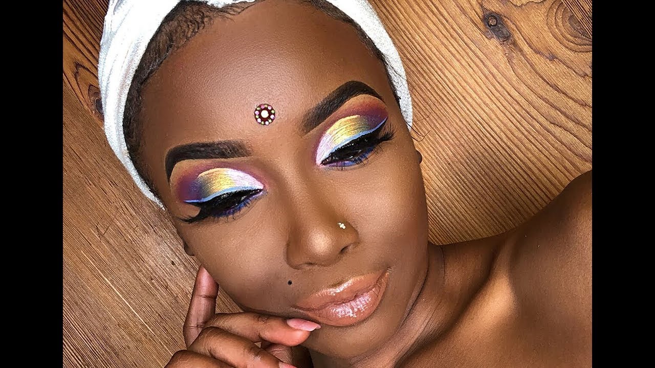 RAINBOW CUT CREASE EYESHADOW TUTORIAL | DRAMATIC CUT CREASE - YouTube