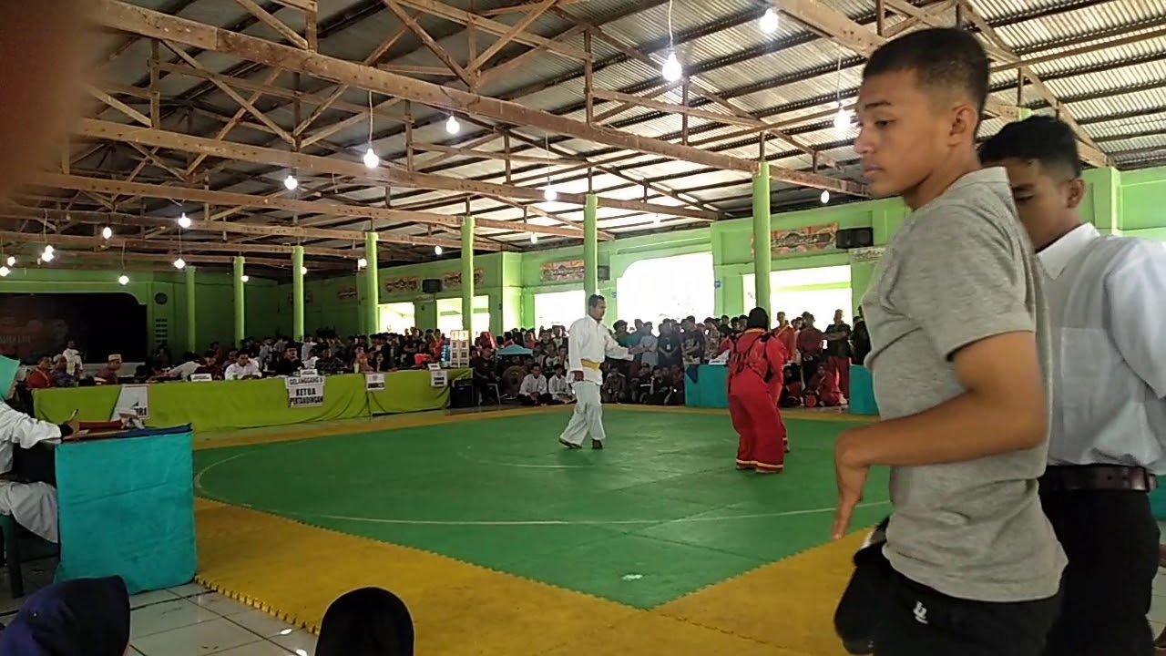 Keseruan Lomba Pencak Silat Di PDA - YouTube