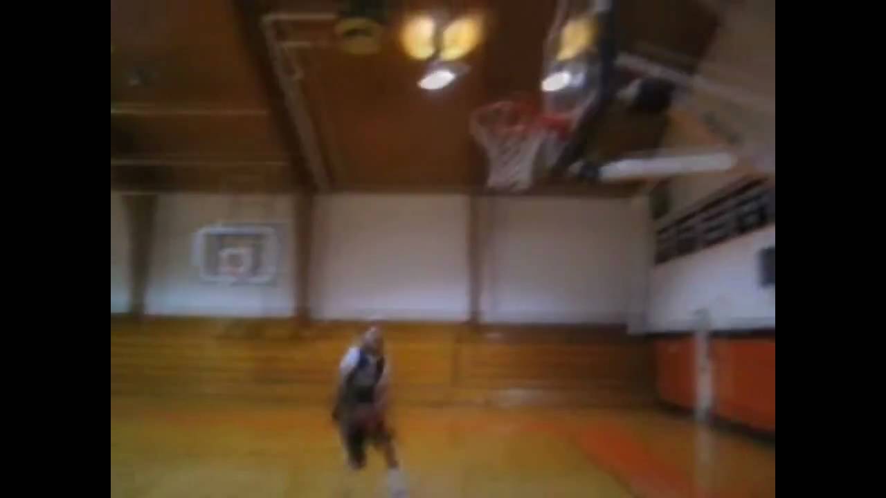Adrien Lucienne On the court - YouTube