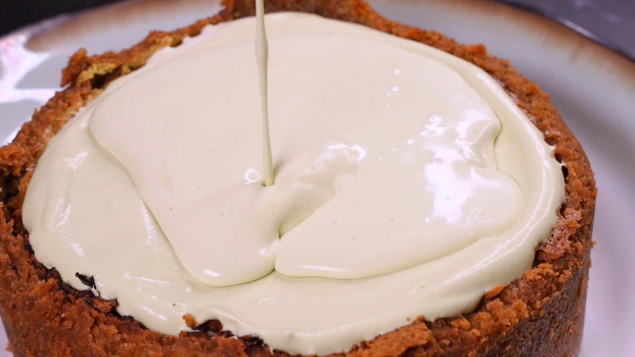 新年的第一道甜点 ｜ Matcha Lava Cheesecake - YouTube