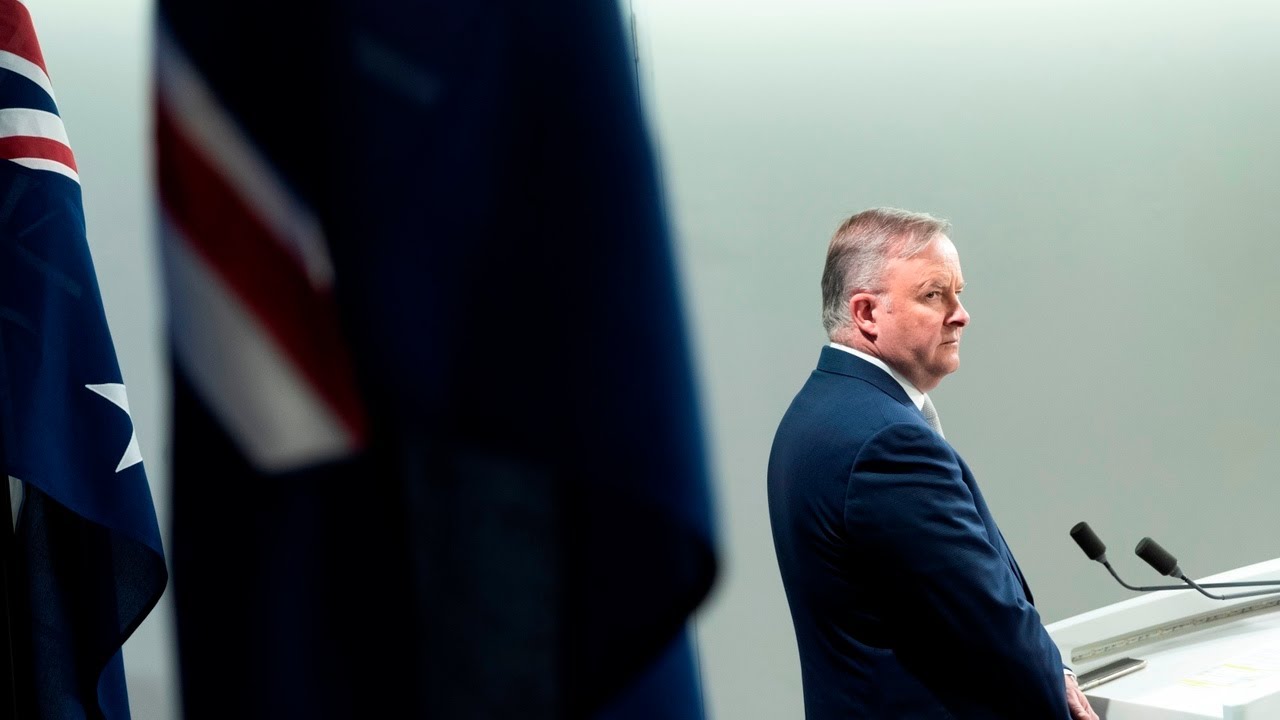 ‘Each-way Albo’ criticises PM but not Premier Andrews over cancelling ...