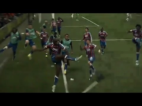Mateta hayvani gol sevinci edit