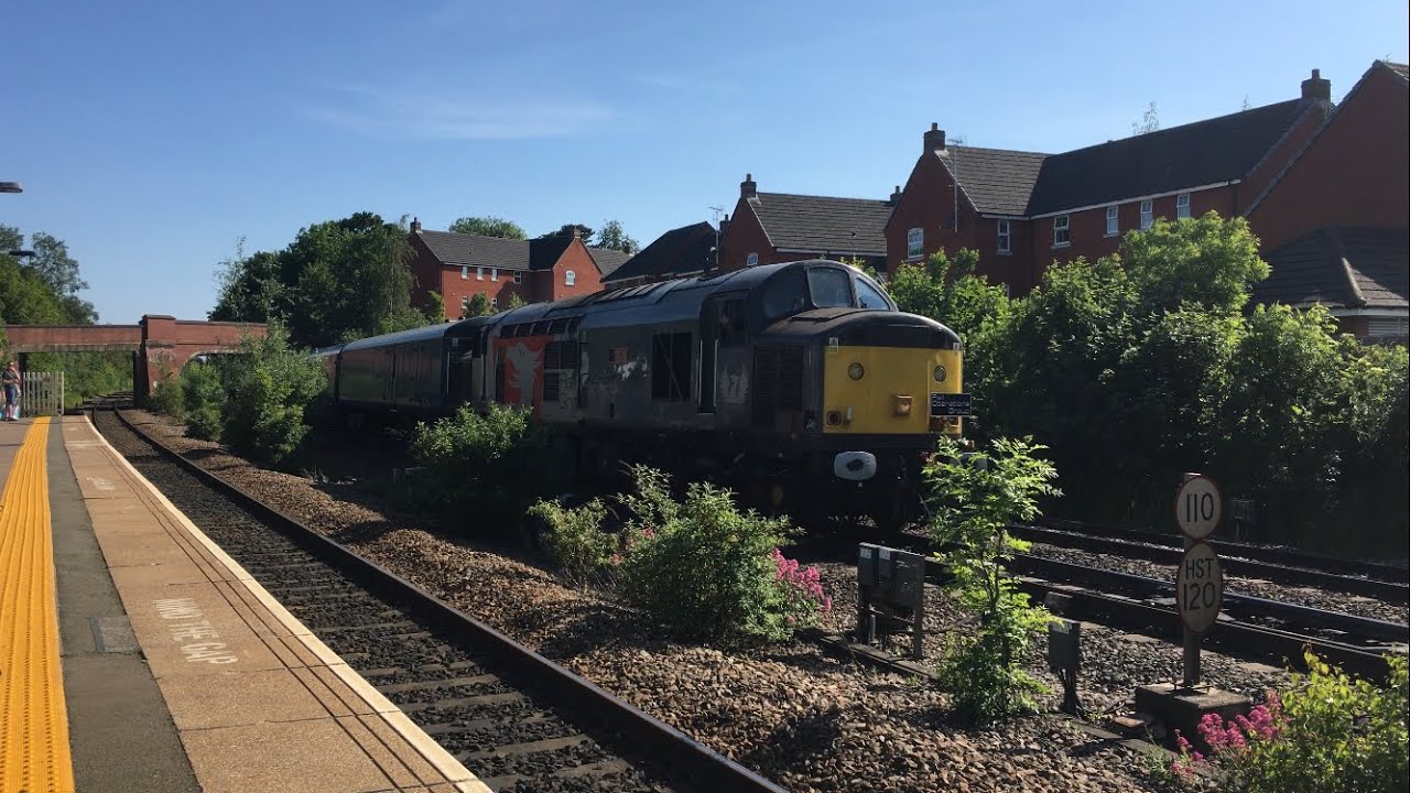 Europhenix 37510 hauling HST stock 43170 - YouTube