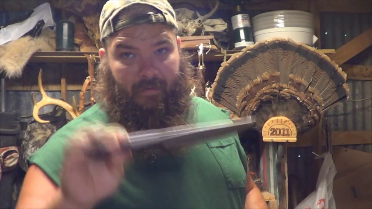 Quick Tip Skinning Squirrels. - YouTube