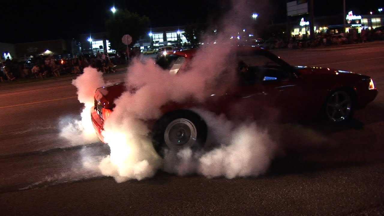 Street BURNOUTS, Cruise Night ANTICS - Fall Street Machine Nationals ...