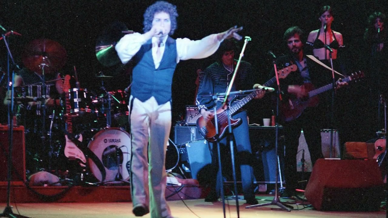 Bob Dylan - Tomorrow Is A Long Time (1978 Rehearsal) - YouTube